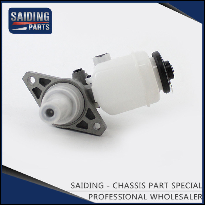 Auto Parts 47028-60030 Brake Master Cylinder for Toyota Land Cruiser ...